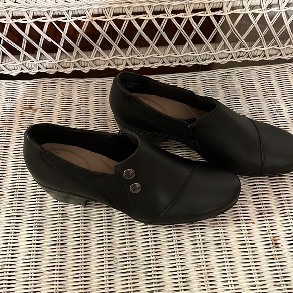 Clarks | Shoes | Clarks Size 9 | Poshmark